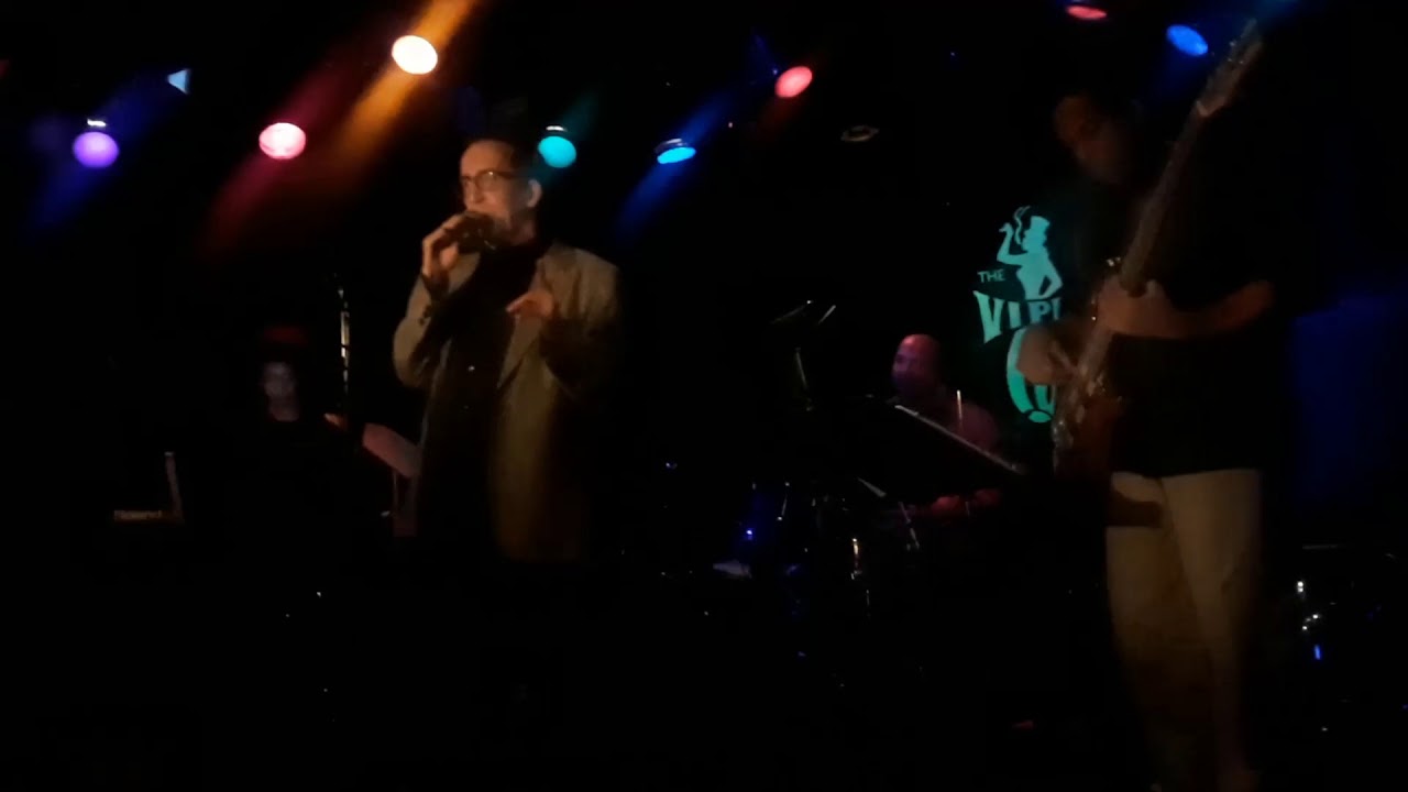 Andy Cowan, Live at the Viper Room on the Sunset Strip - YouTube
