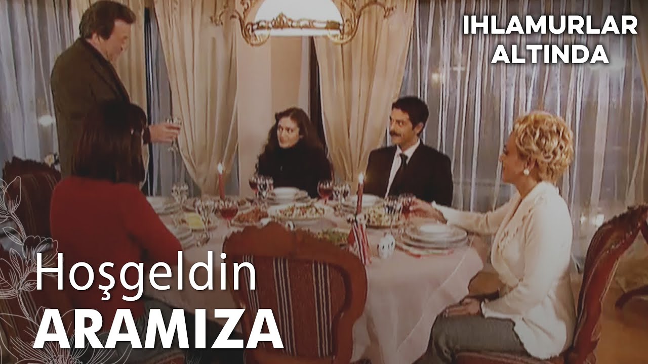 Elif, Tekiner Ailesine Kabul Edildi - Ihlamurlar Altında - YouTube