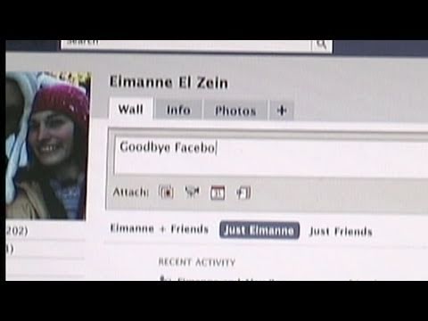 Daring High School Kids to Live Without Facebook