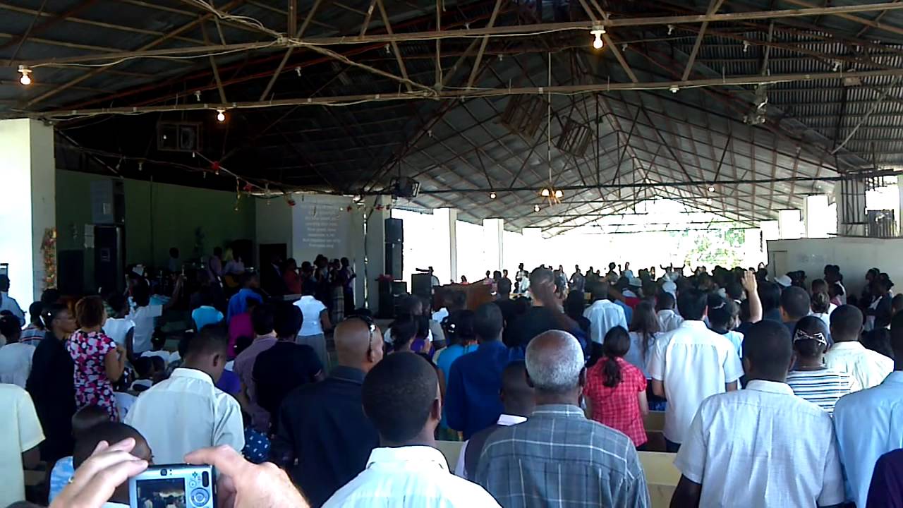 Mission of hope Haiti church service - YouTube