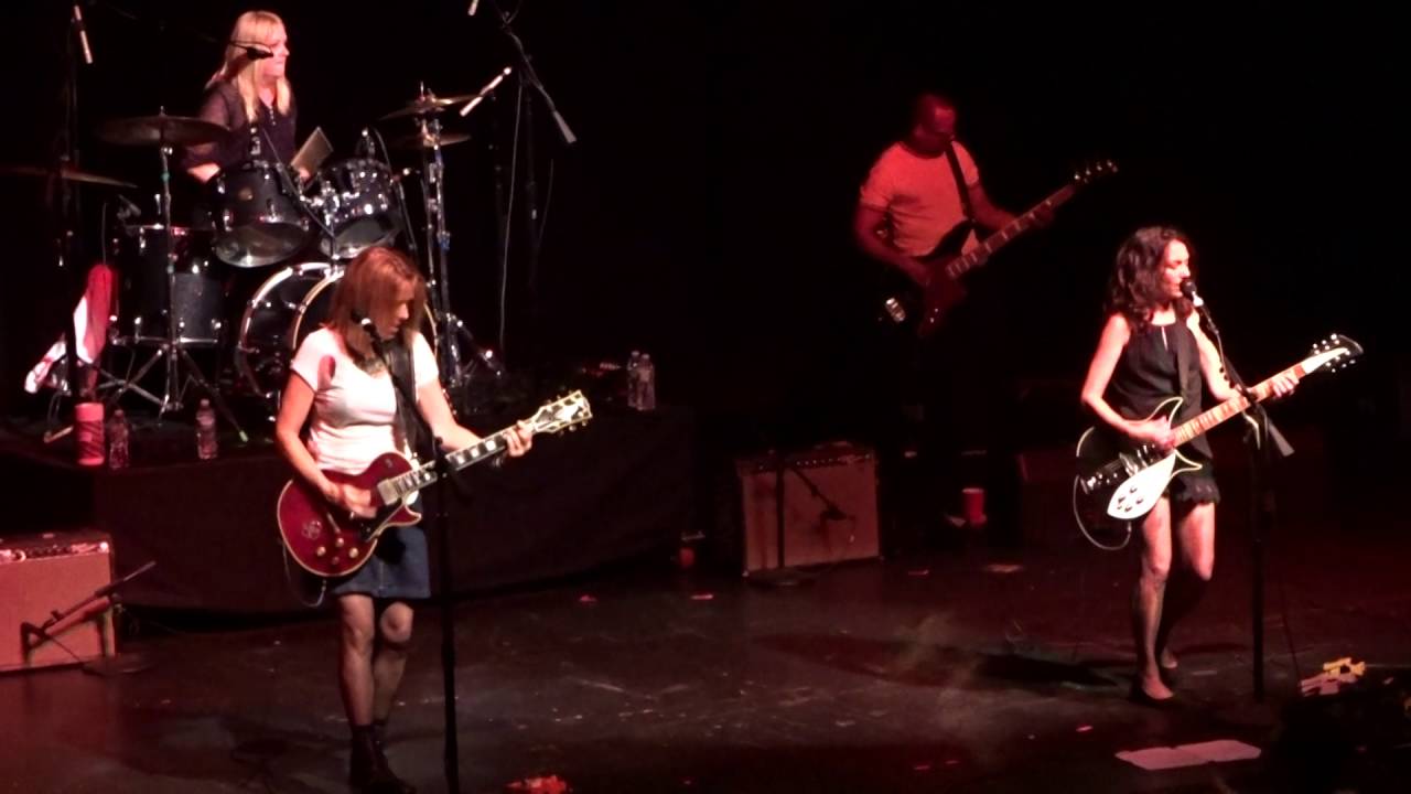 The Bangles Live Concert - Open My Eyes (Nazz Cover) - Paramount ...