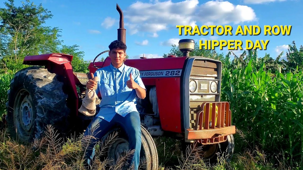 PREPARING SOME BEDS WITH THE TRACTOR AND ROW HIPPER. #farmer #tractor ...