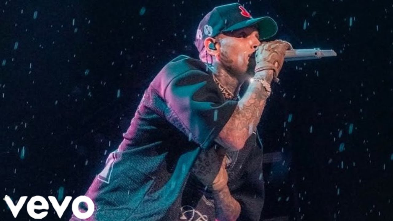 Chris Brown -Stay With Me Tonight [Official Video] 2025 - YouTube