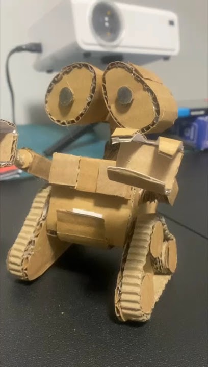 玩纸箱how to make robot making/card board box/Build a robot #craft #shorts ...