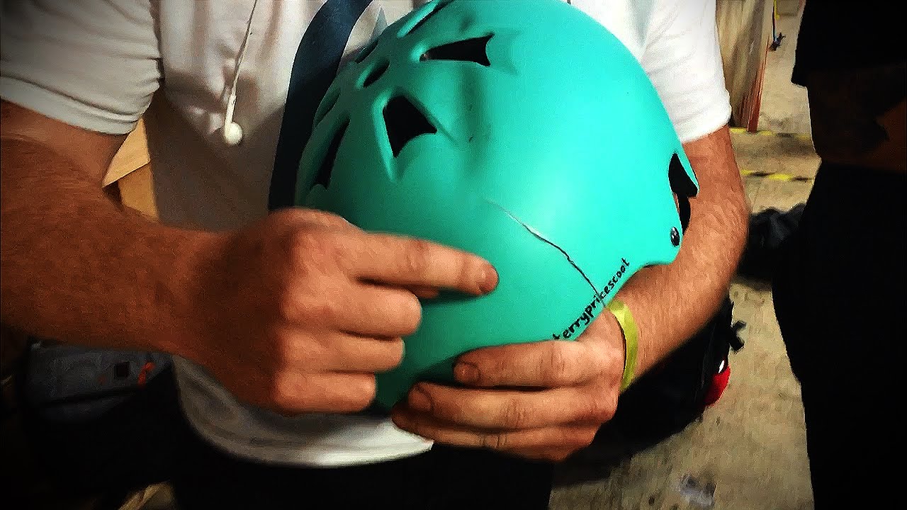 DOUBLE FLAIR CRASH! BROKEN HELMET! - YouTube