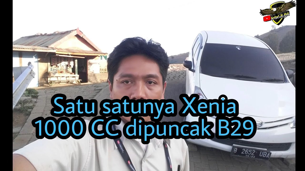 Mobil 1000 cc menuju Puncak B29 di kawasan Tengger - YouTube