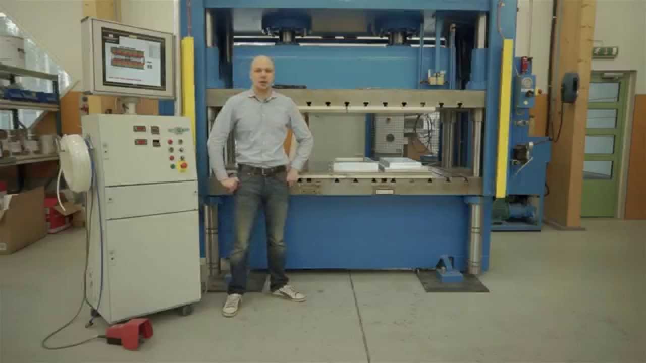 CSI Composite Corner Puristin RTM valmistuksessa - YouTube