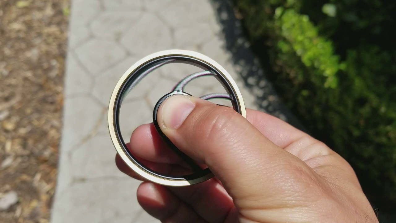 Weird Fidget Spinner Warping - YouTube