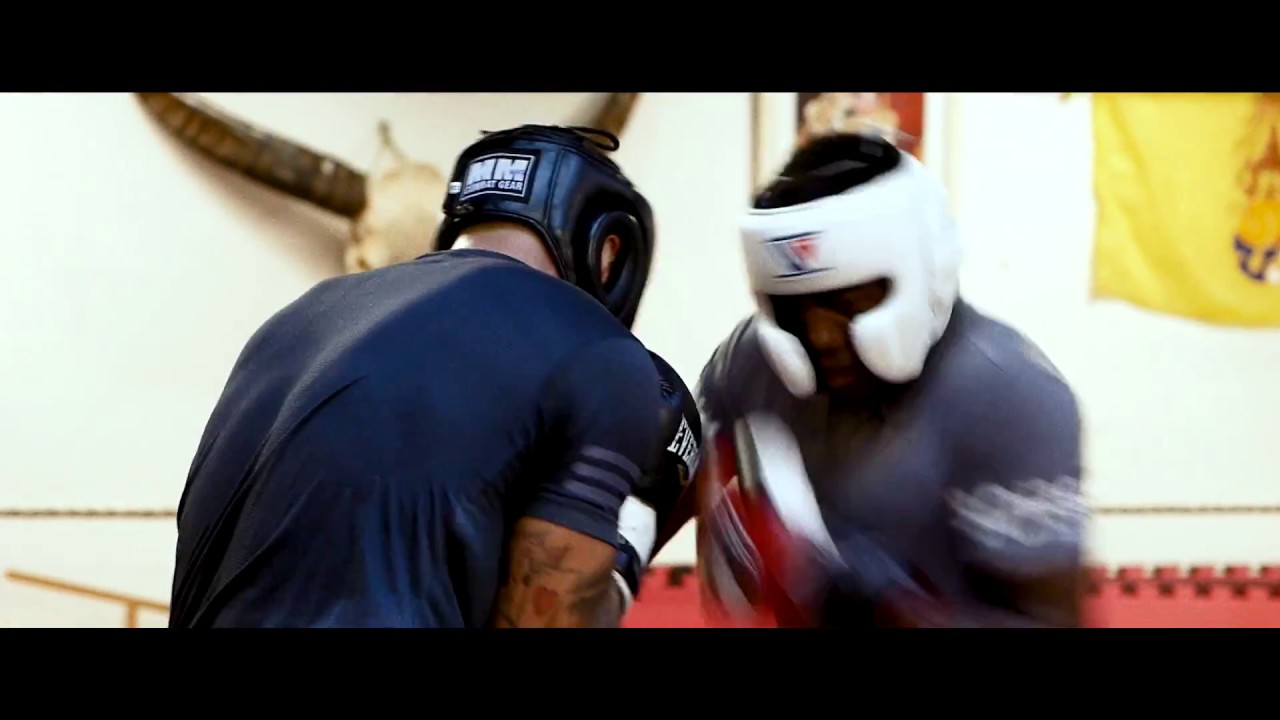 Costa Boxing - YouTube