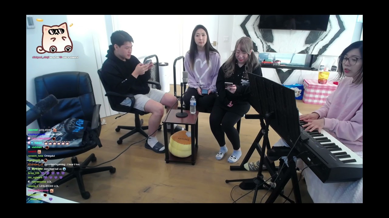 hJune (Harrison Park) sings Jealous by Labyrinth with Leslie, Lilypichu ...