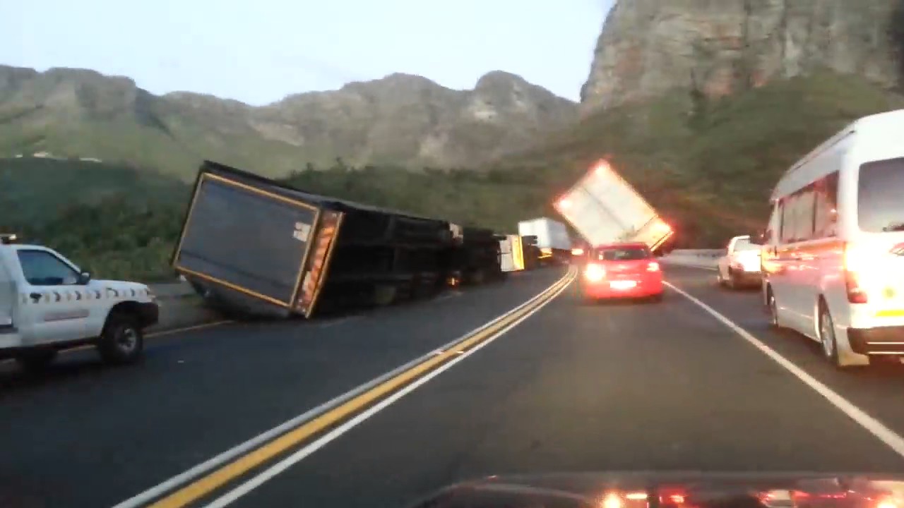 Trucks blown over by strong wind - MUST WATCH - YouTube