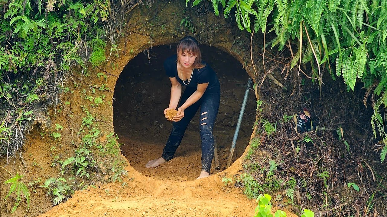 Girl builds underground house to survive and search for wild food #1 ...
