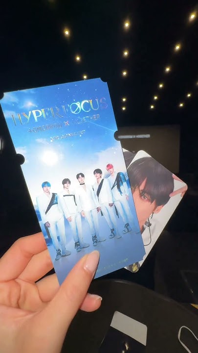 World’s FIRST VR Kpop Concert W/ TXT!! #vr #kpop #concert #virtualreality #txt - YouTube