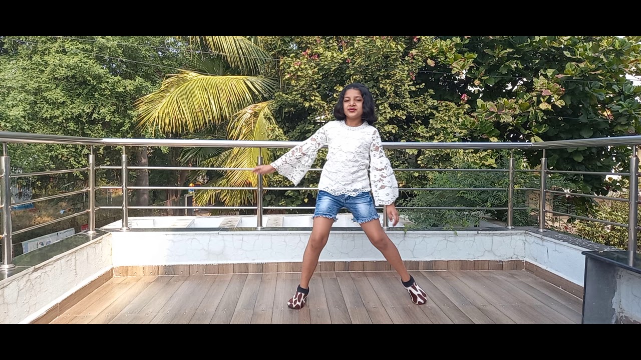 Shona Shona Dance By Aaradhya - YouTube