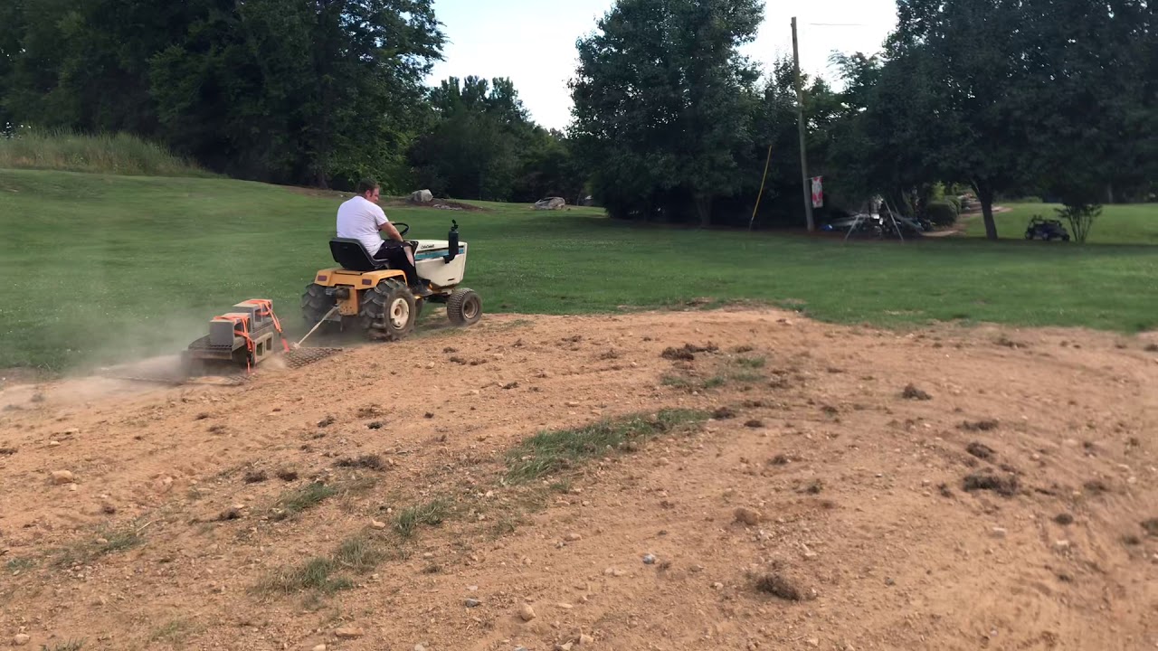 1572 Cub Cadet working #cubcadet #Tractors #supercub #gardentractor ...