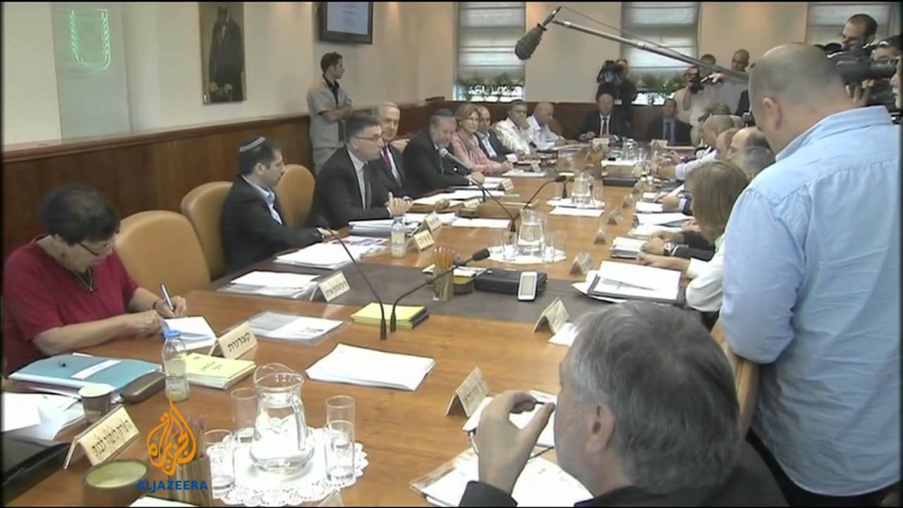 Israel's Shas party unclear in direction after leader's death - YouTube