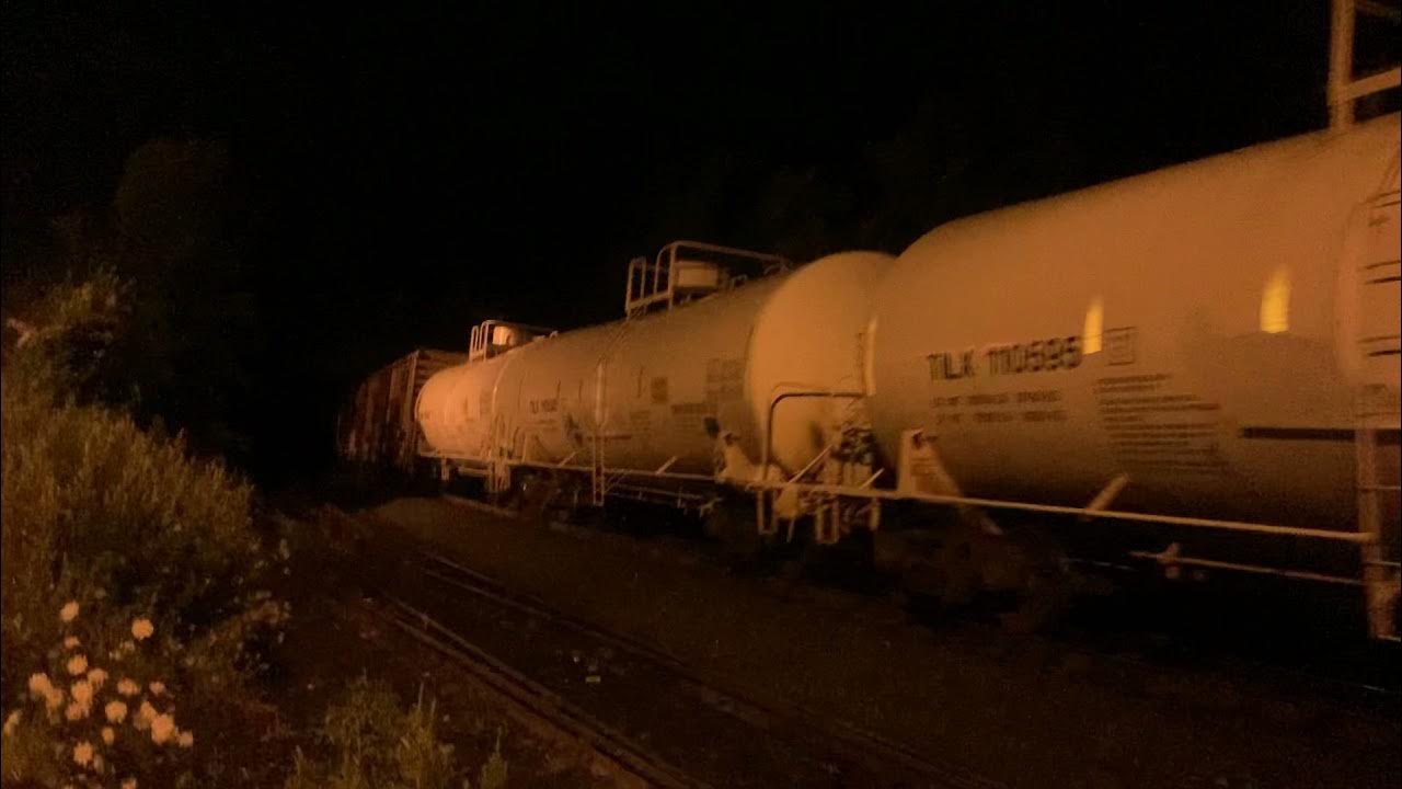 CSX 3212 ES44AH Leading CSX Q410 Nice conductor Look Closely On the Right He waved his lantern ...