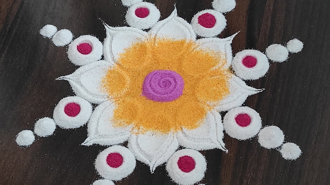 Quick And Small Beautiful Everyday Rangoli Design. Small Rangoli ...