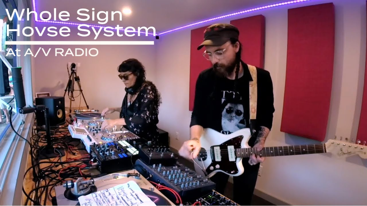 *Whole Sign Hovse System* at A/V Radio. Hybrid Set, Breakbeats - YouTube