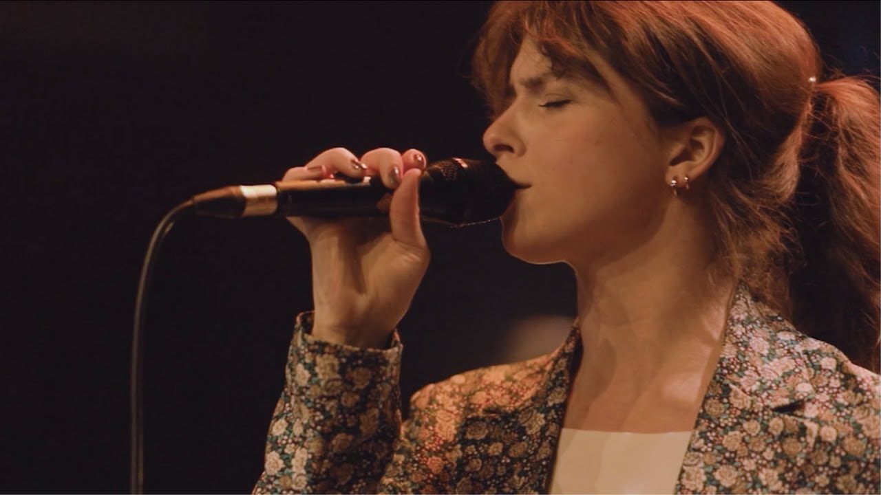 Comme ci Comme ça - ZAZ (cover by Caroline Rutten) - YouTube