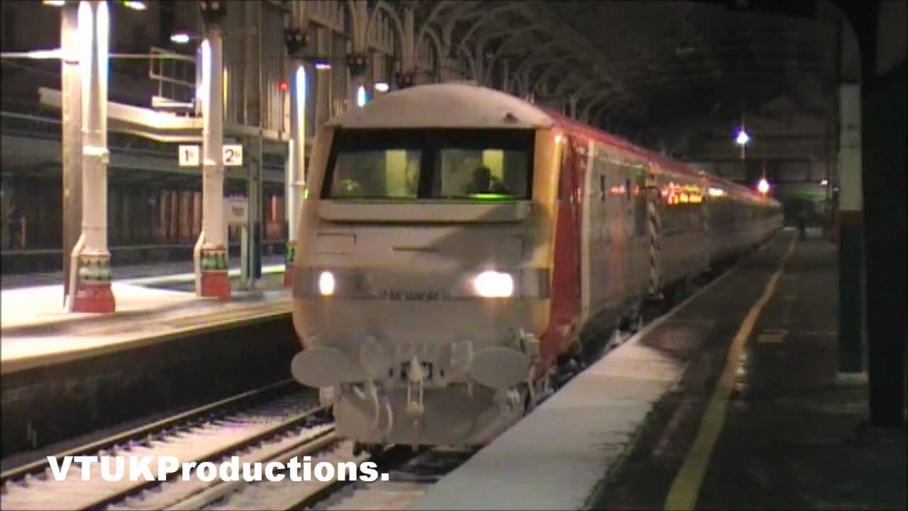 Hornby Virgin Trains Pretendolino 00 Scale Mock up - YouTube