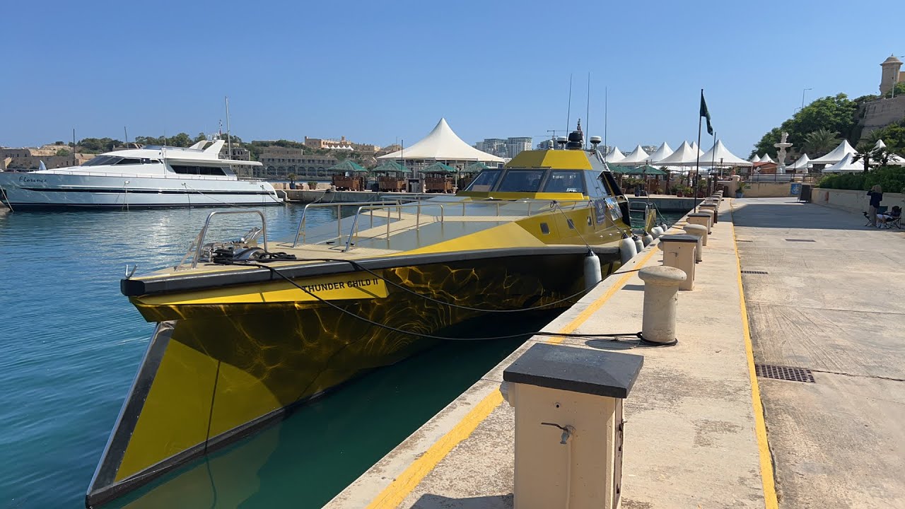 Live Onboard Tour - Thunder Child 2 - YouTube