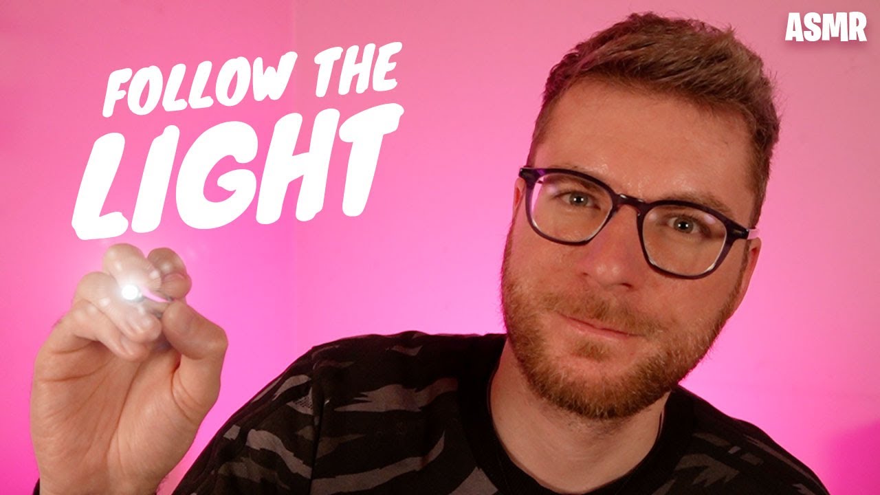 FOLLOW THE LIGHT • ASMR ITA • Con mouth sounds extra rilassanti! - YouTube