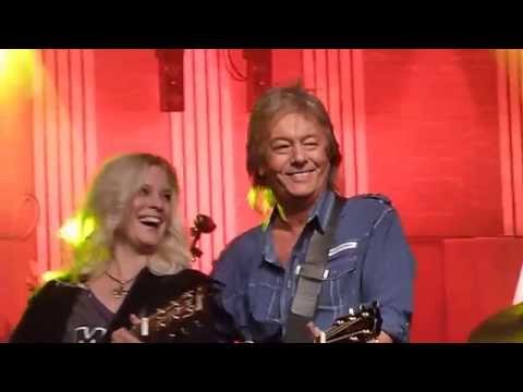 CHRIS NORMAN -\