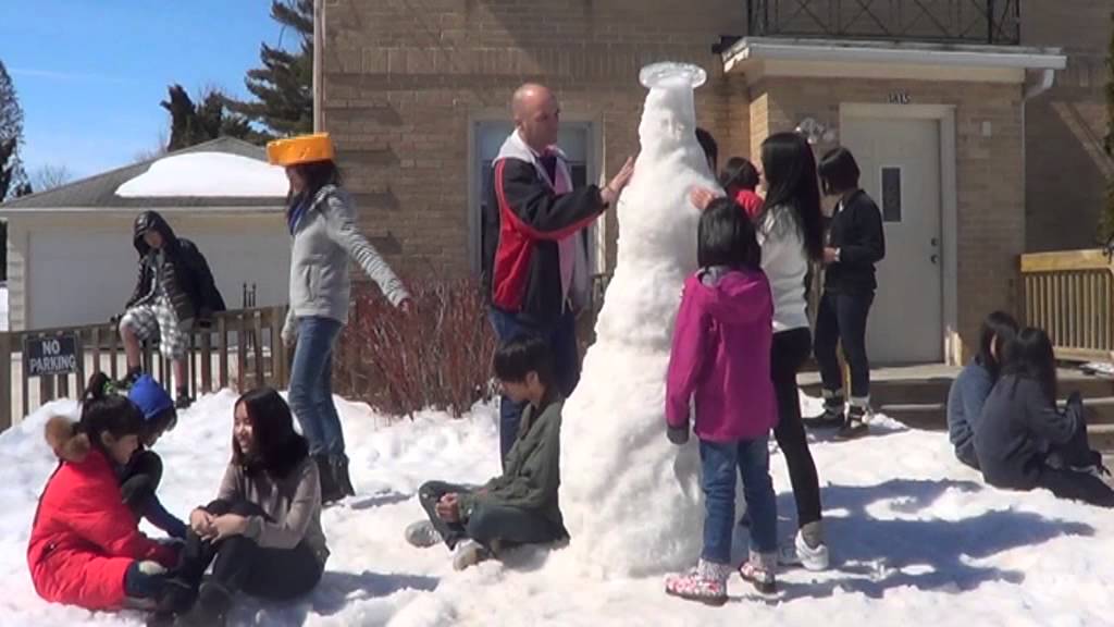 Halem Shake - Snowman Attacks! - YouTube