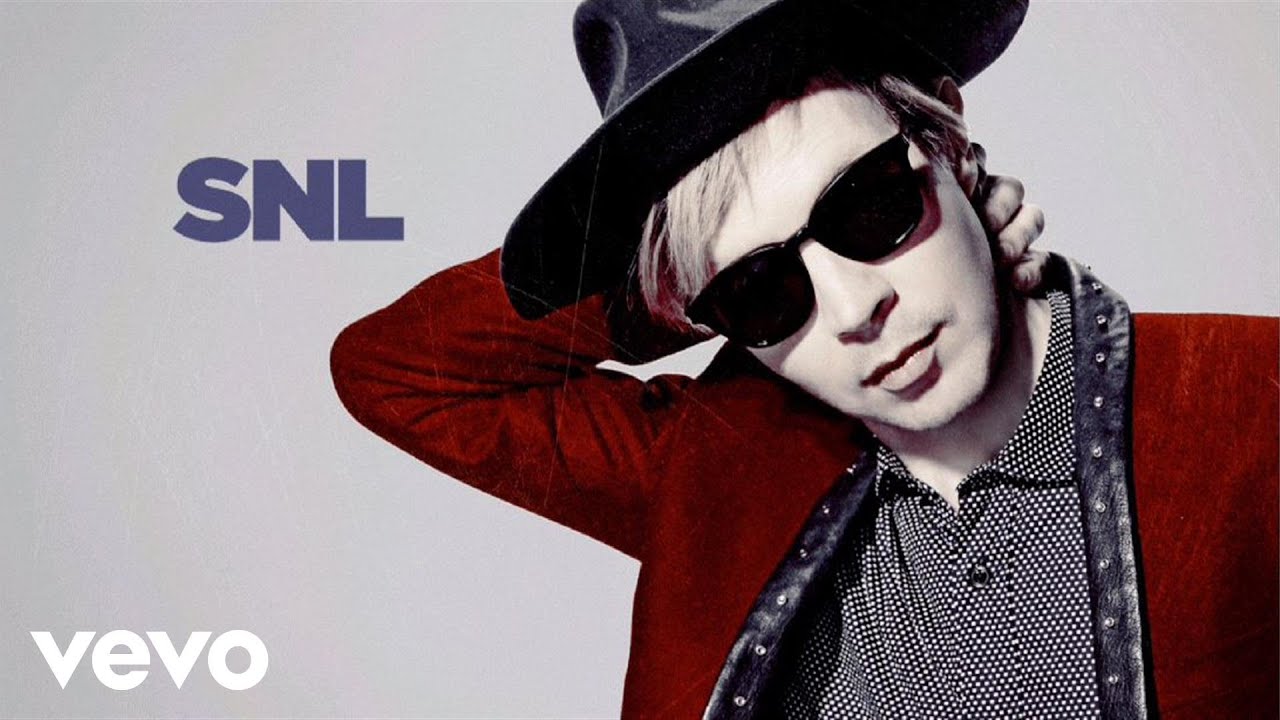 Beck - Blue Moon (Live on SNL) - YouTube
