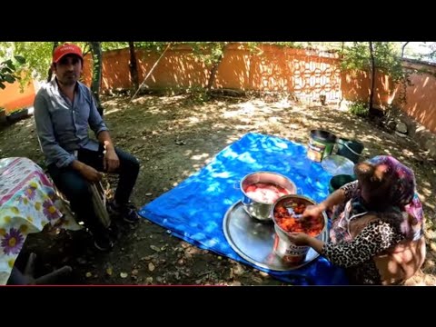 ERİK MARMELATI YAPACAZ RAMAZANDA  ÇOK GÜZEL  OLUYO  KIŞLIK