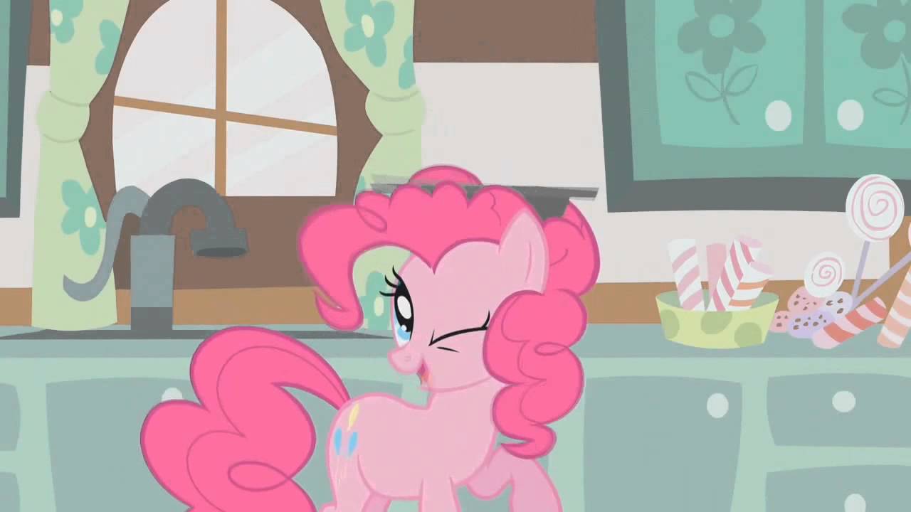 My Little Pony Baking Cupcakes [HD] - YouTube