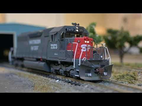 Athearn SP SD40R 7373 w/ Tsunami 2! - YouTube