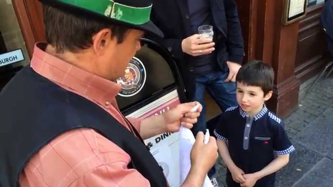 Gary Animal live - YouTube