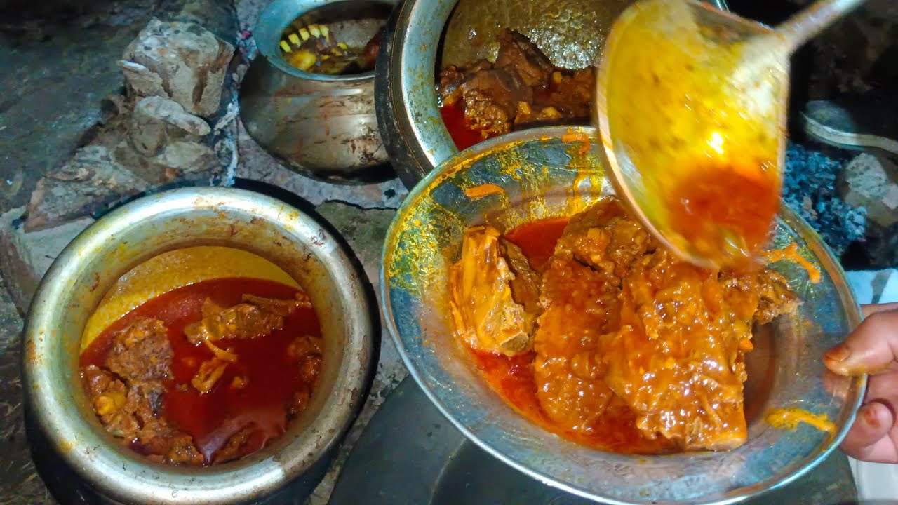 Mirchi Korma |kashmiri Marchiwangan Korme | Wazvaan Ki Authentic Recipe ...