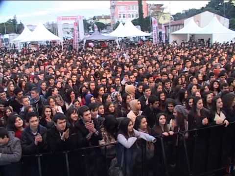 YENİYÜZYIL ÜNİVERSİTESİ MÜZİK KULÜBÜ BALIKESİR KONSERİ 01 02 1013