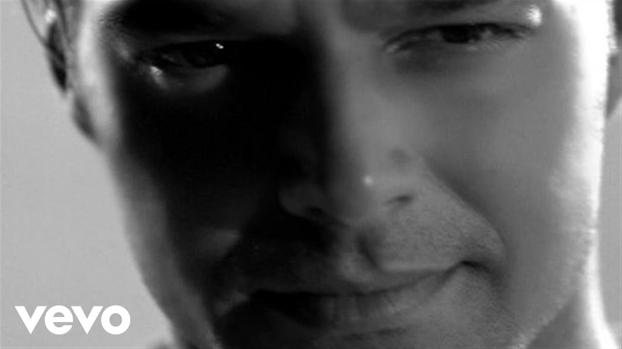 Ricky Martin - Juramento (Official Music Video) - YouTube