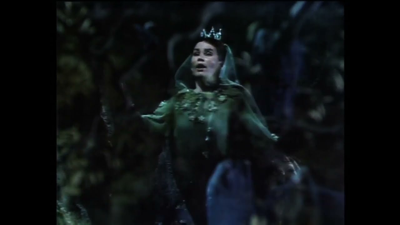 Janet Perry Lends her Radiant Voice to Nannetta - YouTube