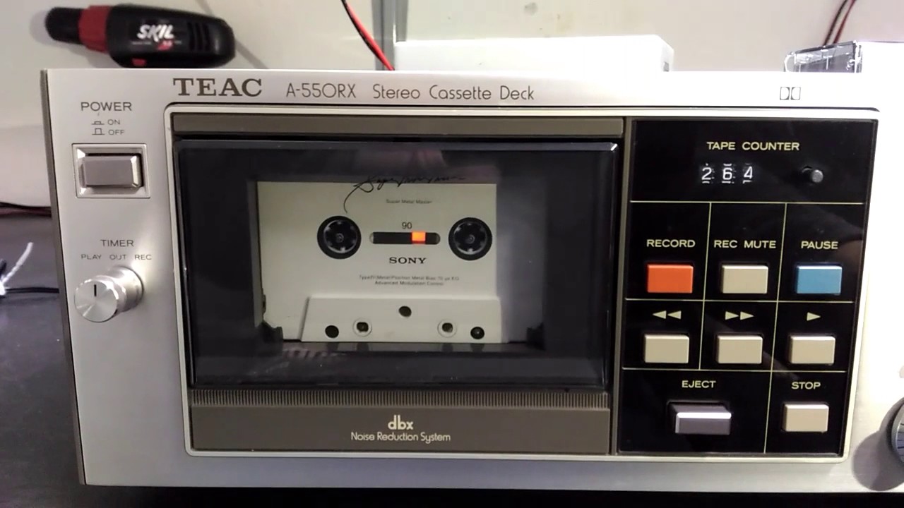 Teac A-550RX - YouTube