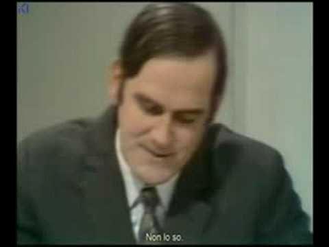 monty python ita - addestramento per manager - YouTube