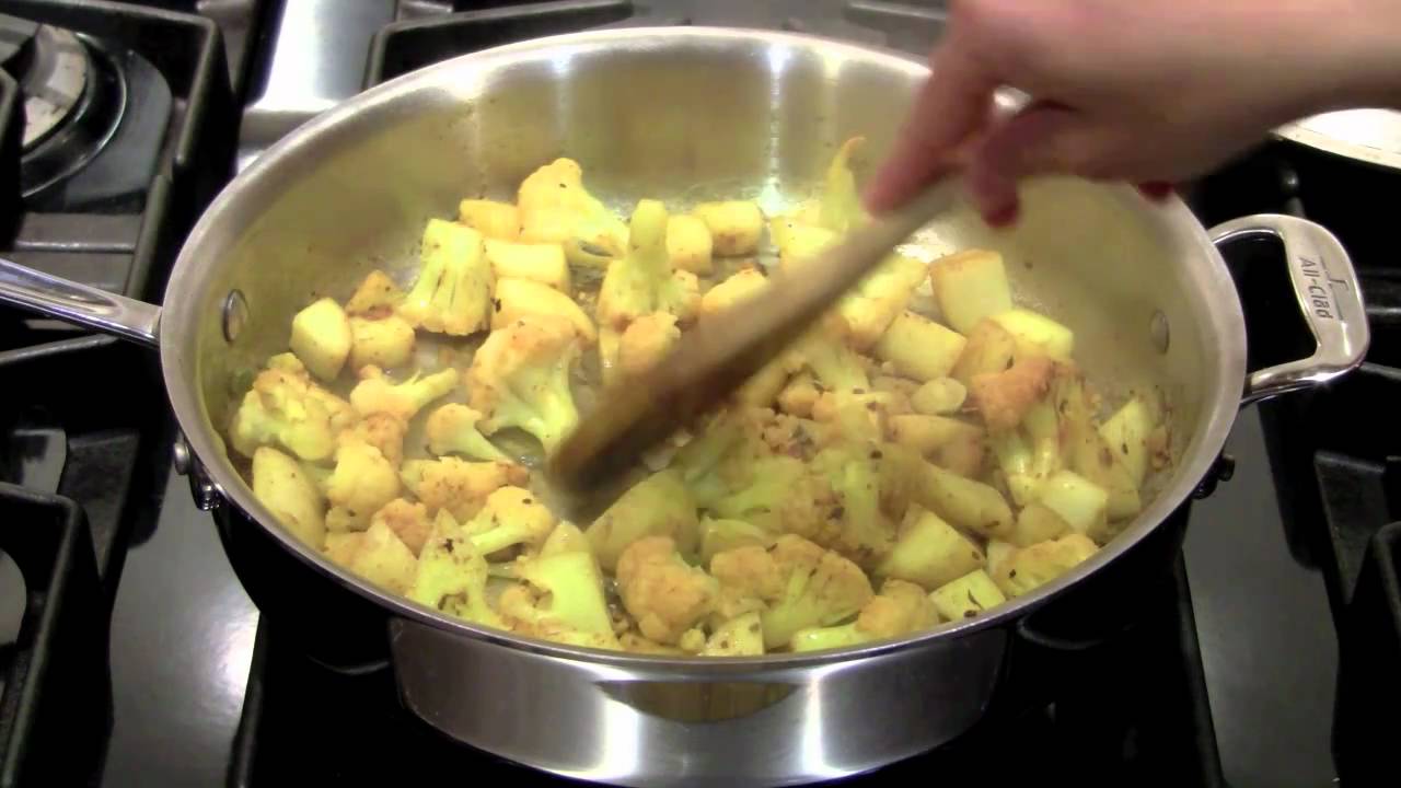 Cauliflower Potato Aloo Gobi Sabzi Indian Food Recipe - YouTube