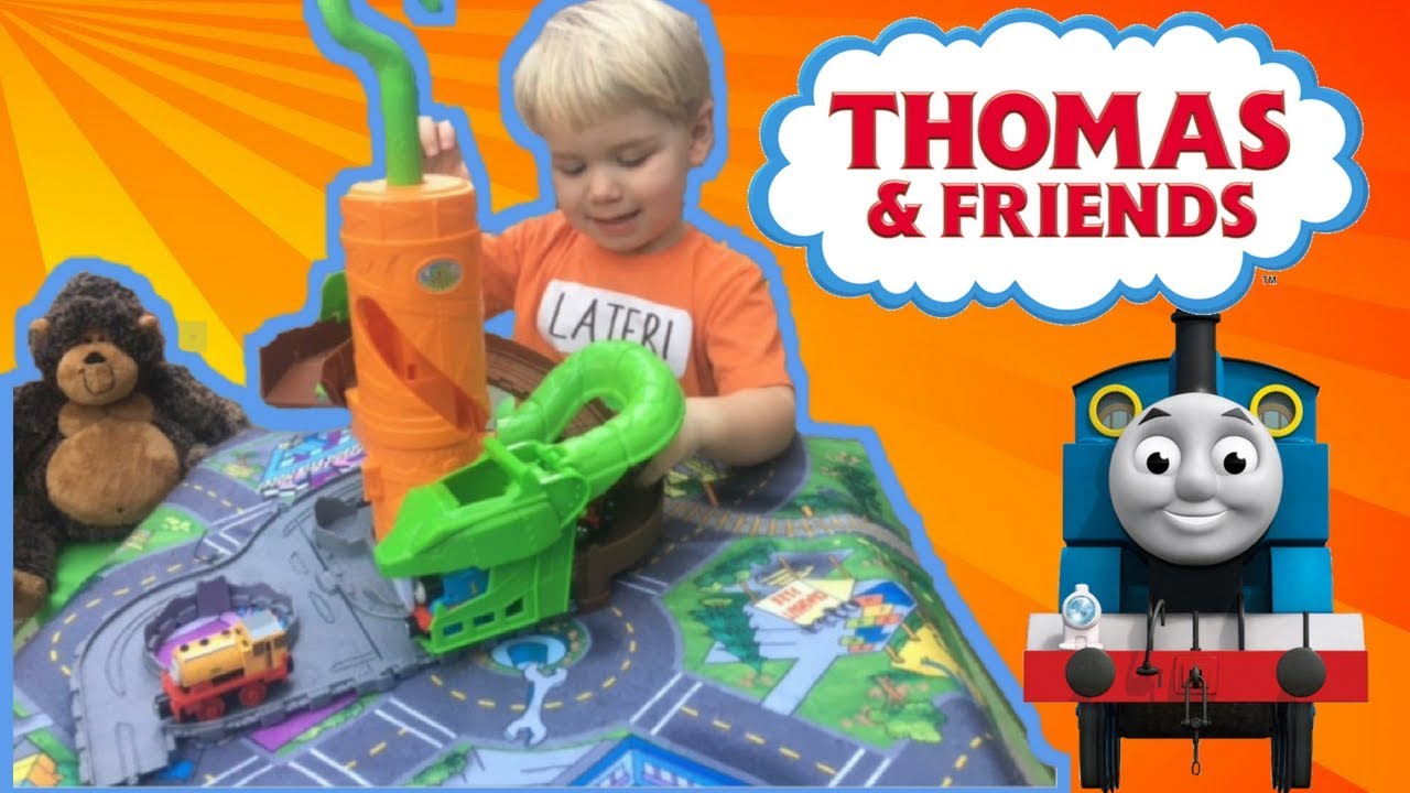 Thomas & Friends | Take-n-Play | Rattling Rails - YouTube Thomas The ...