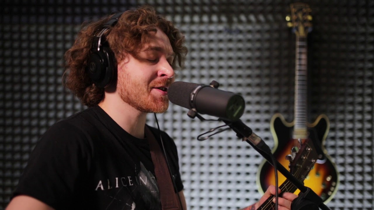 Alice in Chains - Nutshell. Tribute. Layne Staley forever. - YouTube