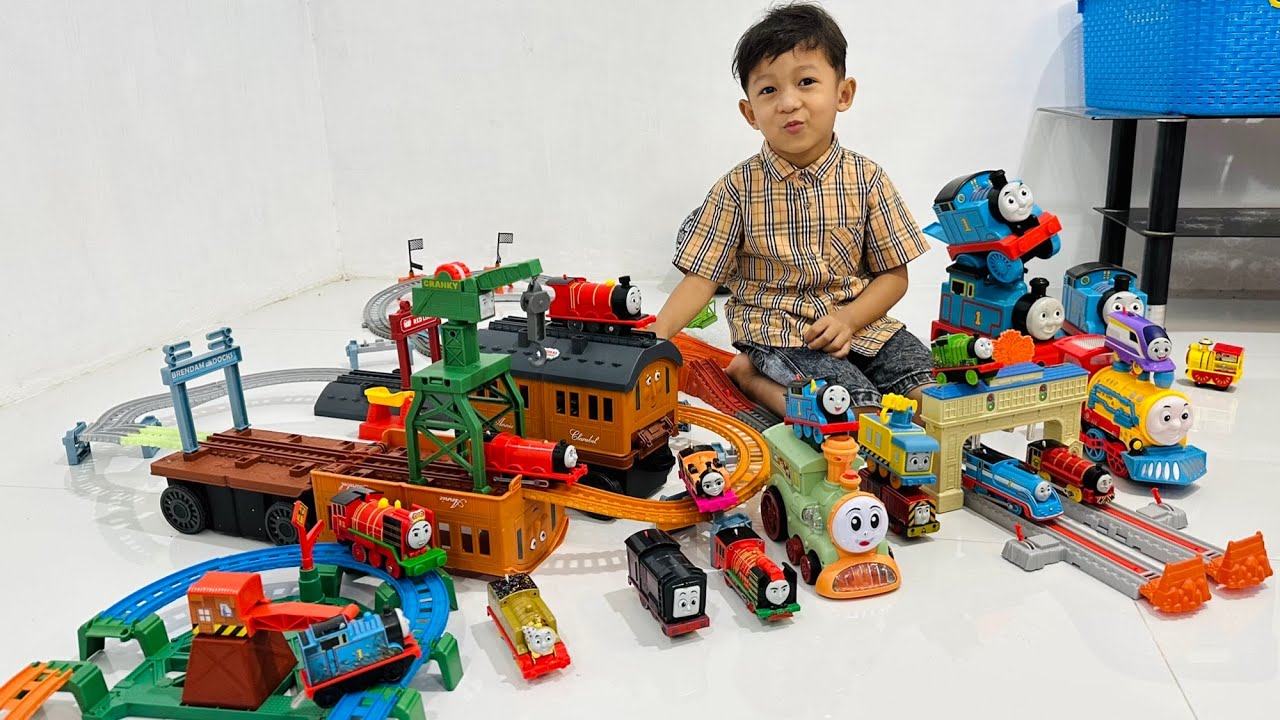 Thomas and Friends, Saya Senang Sekali Bermain Stasiun Thomas, Thomas ...