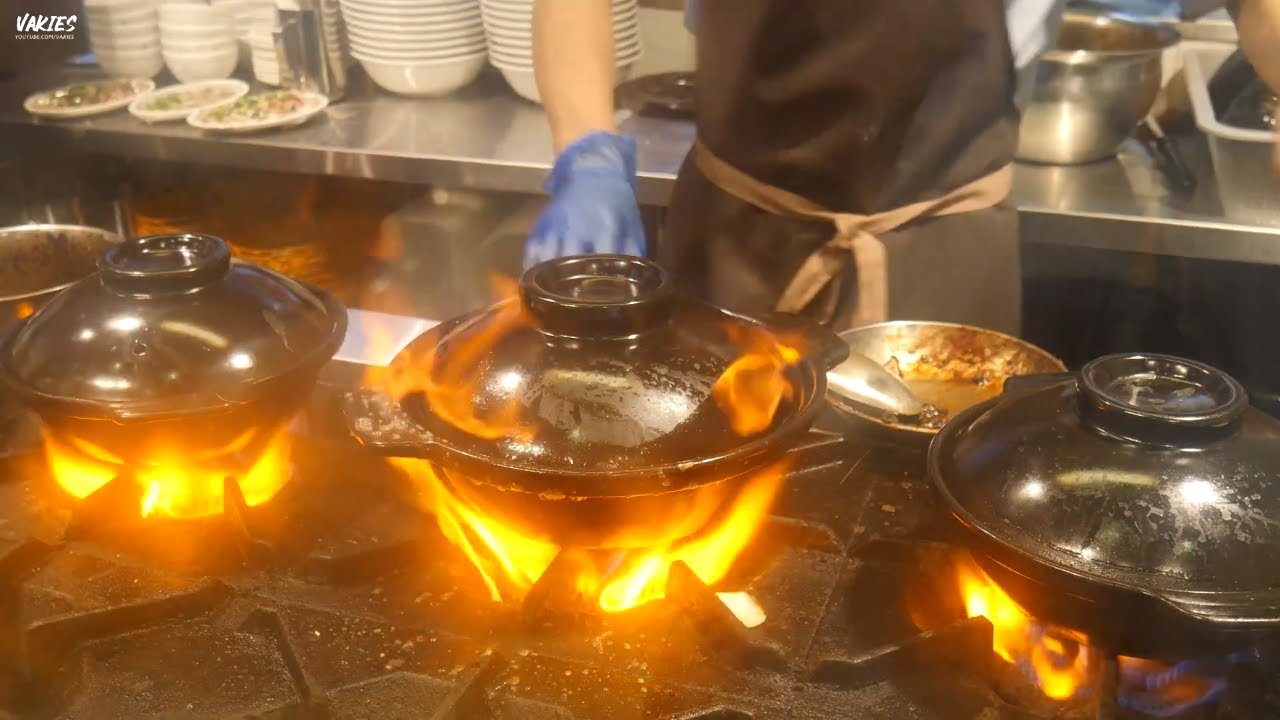 DIVINE SPICY CHICKEN HOT POT【鸡公煲】🍲🍲🍲 - YouTube