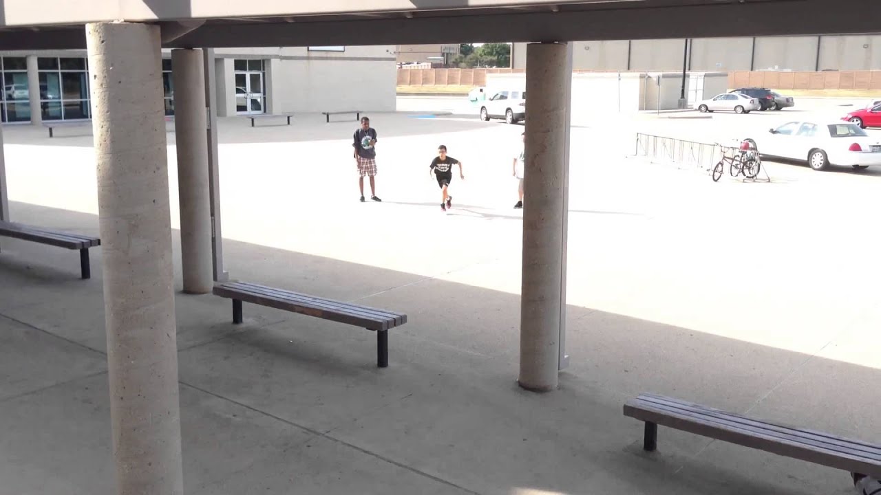 Nichols junior high parkour squad - YouTube