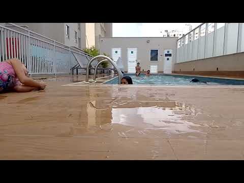 Banho de piscina parte 3