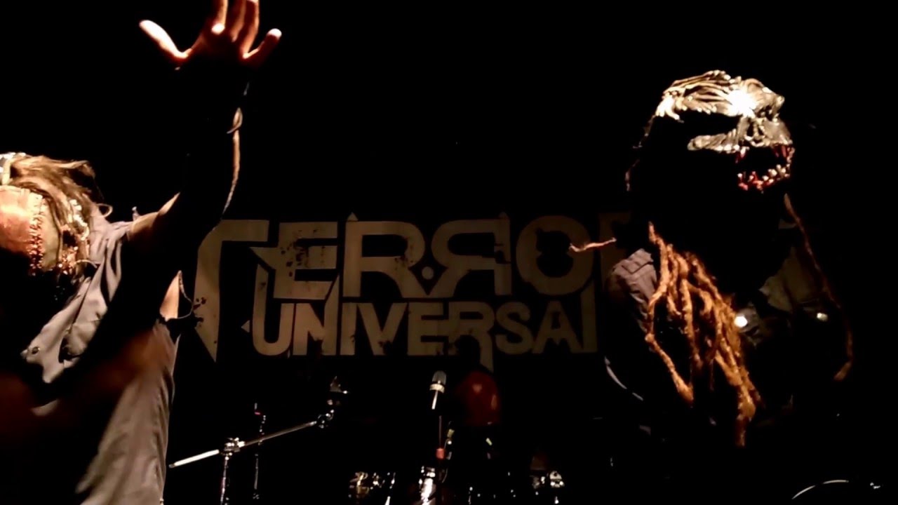 Terror Universal - YouTube