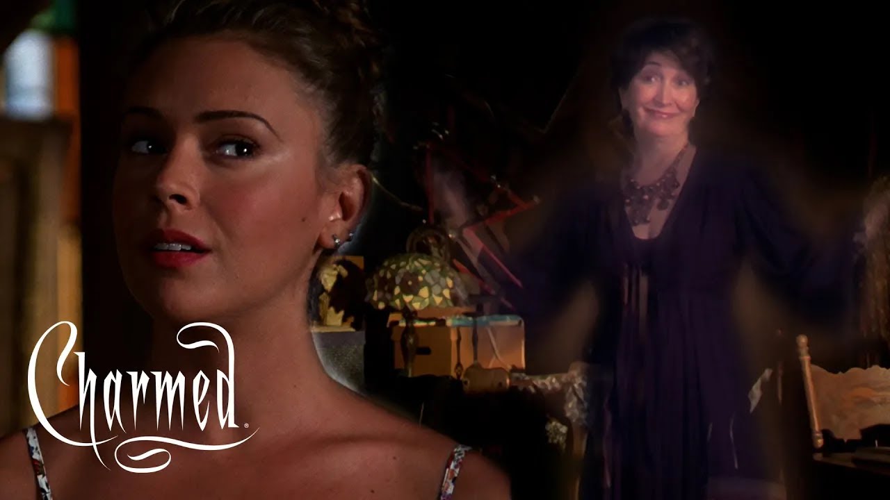 Phoebe Calls on Grams for Guidance | Charmed - YouTube