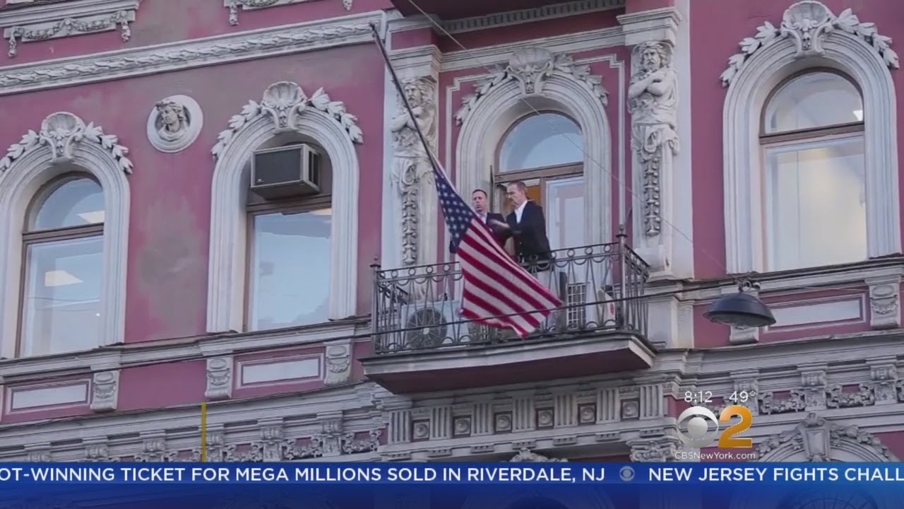 American Flag Removed From US Embassy In St. Petersburg - YouTube